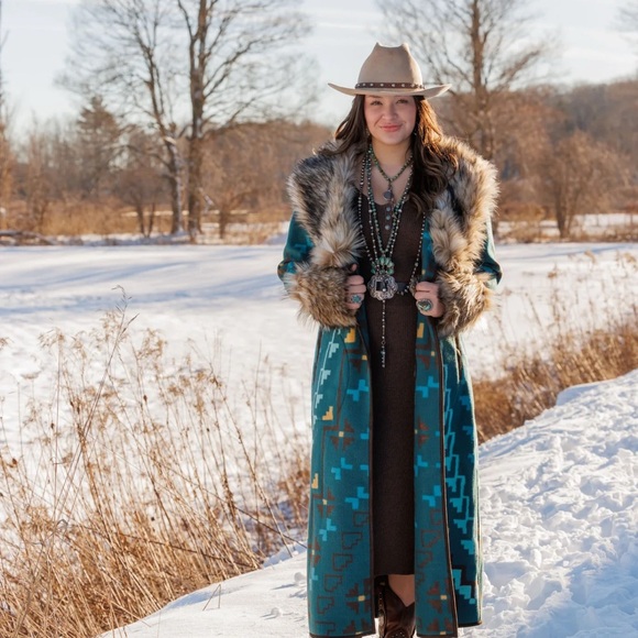 Tasha Polizzi | Jackets & Coats | Tasha Polizzi Everest Blanket Coat ...